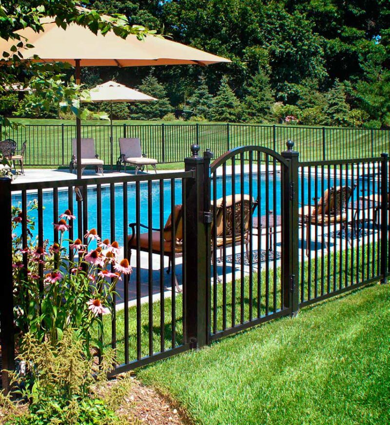 Aluminum Fencing - United Wholesale Fence